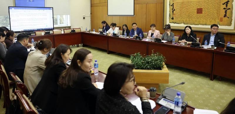 Эрхтэн эд эс шилжүүлэн суулгах тухай хуулийн төслийн ээлжит хэлэлцүүлэг зохион байгууллаа